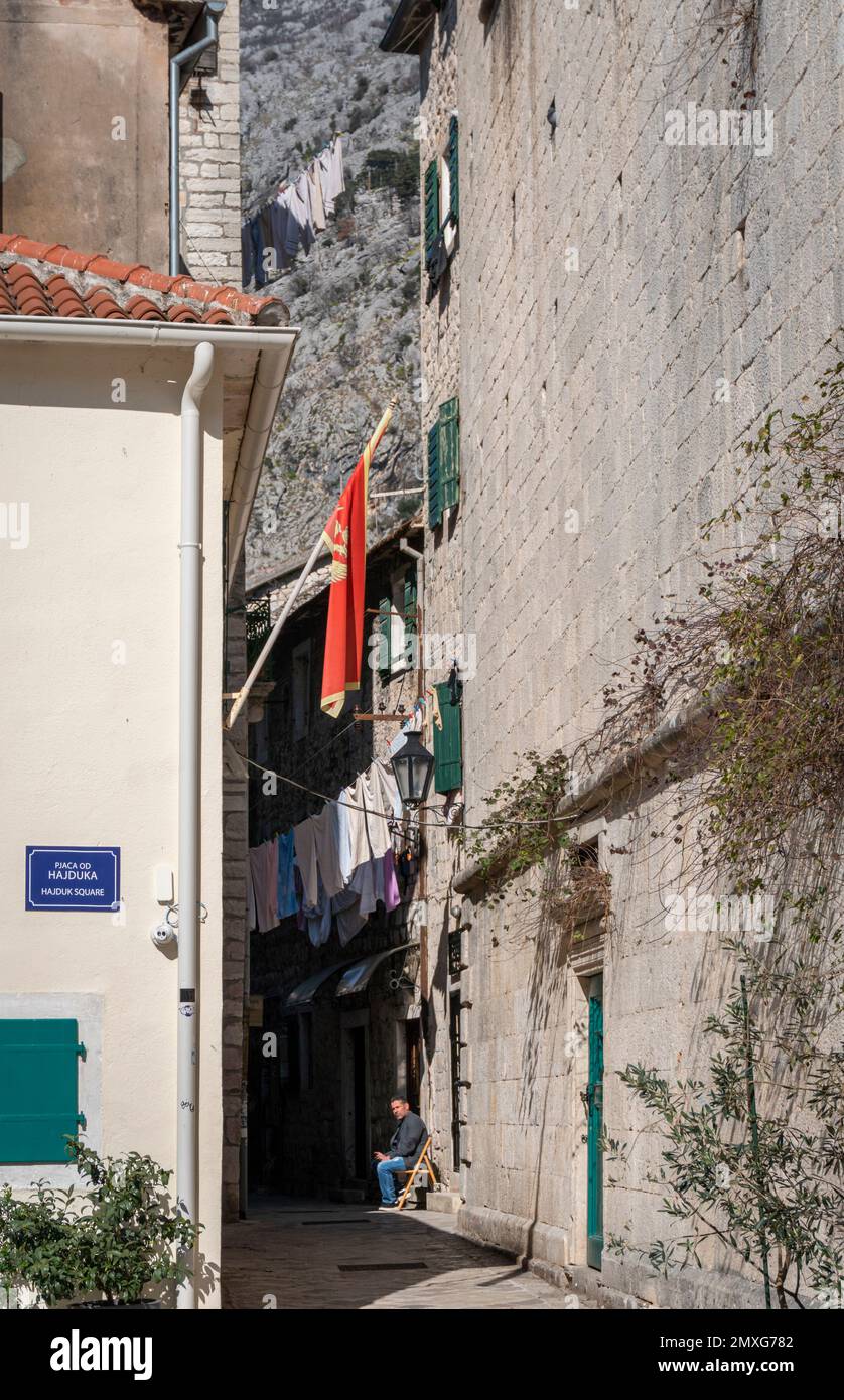 Laundry hanging in a narrow alley in the Old Town of Kotor, Montenegro ...