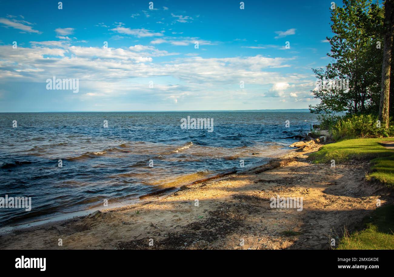 Deep lake superior hi-res stock photography and images - Alamy