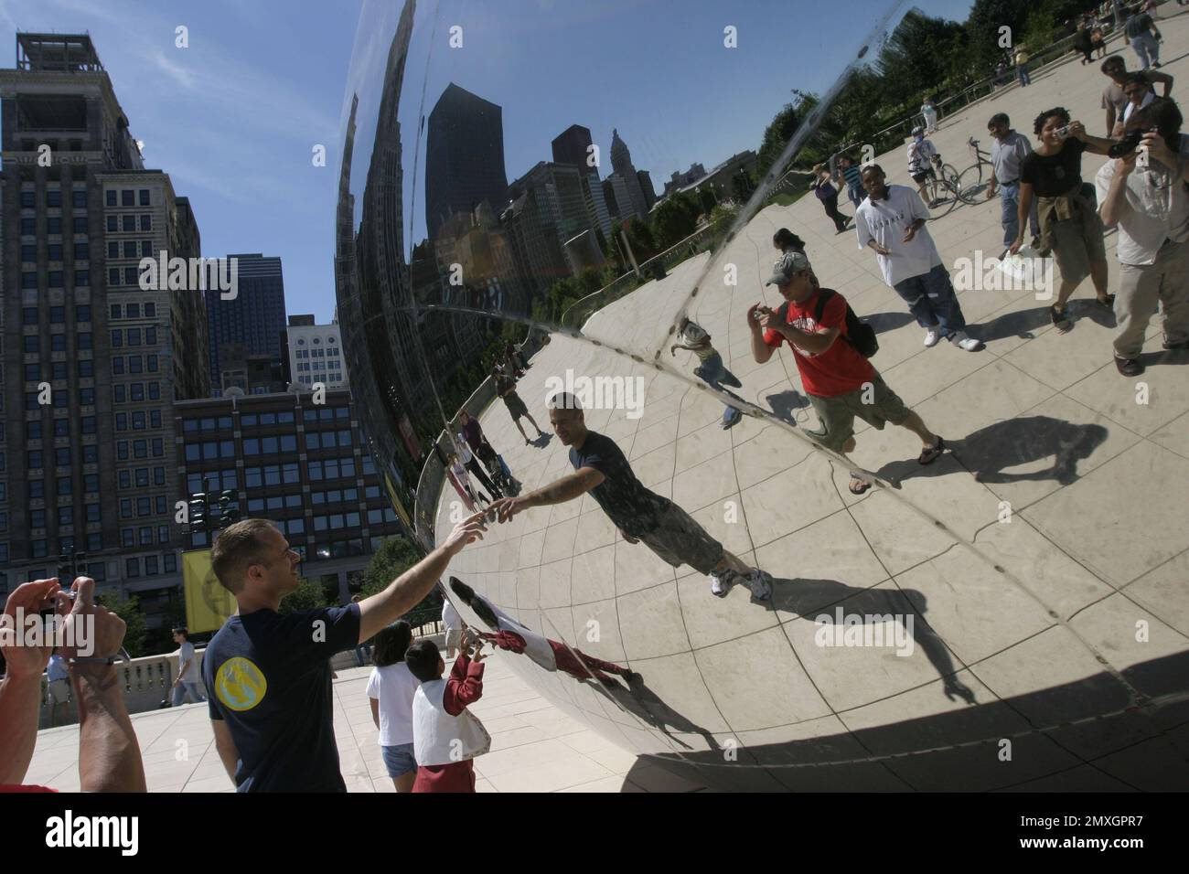 Aug 06, 2004; Chicago, IL, USA; Sculptor Anish Kapoor's 'Cloud Gate ...