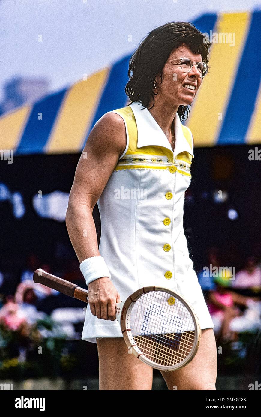 Billy Jean King (USA) competing in the 1977 US Open Tennis Stock Photo ...
