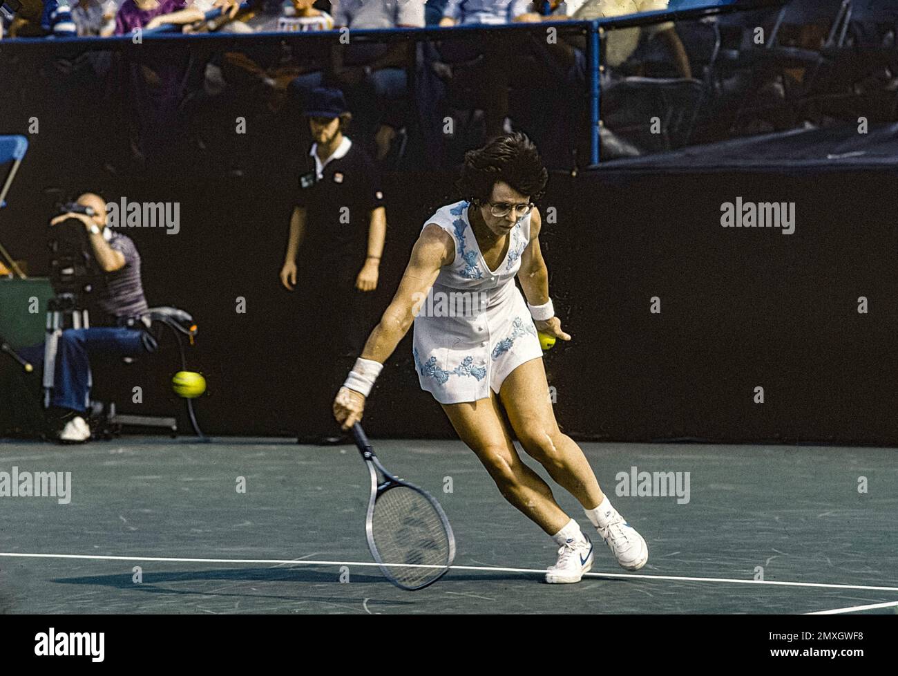 Billy Jean King (USA) competing in the 1982 US Open Tennis Stock Photo ...