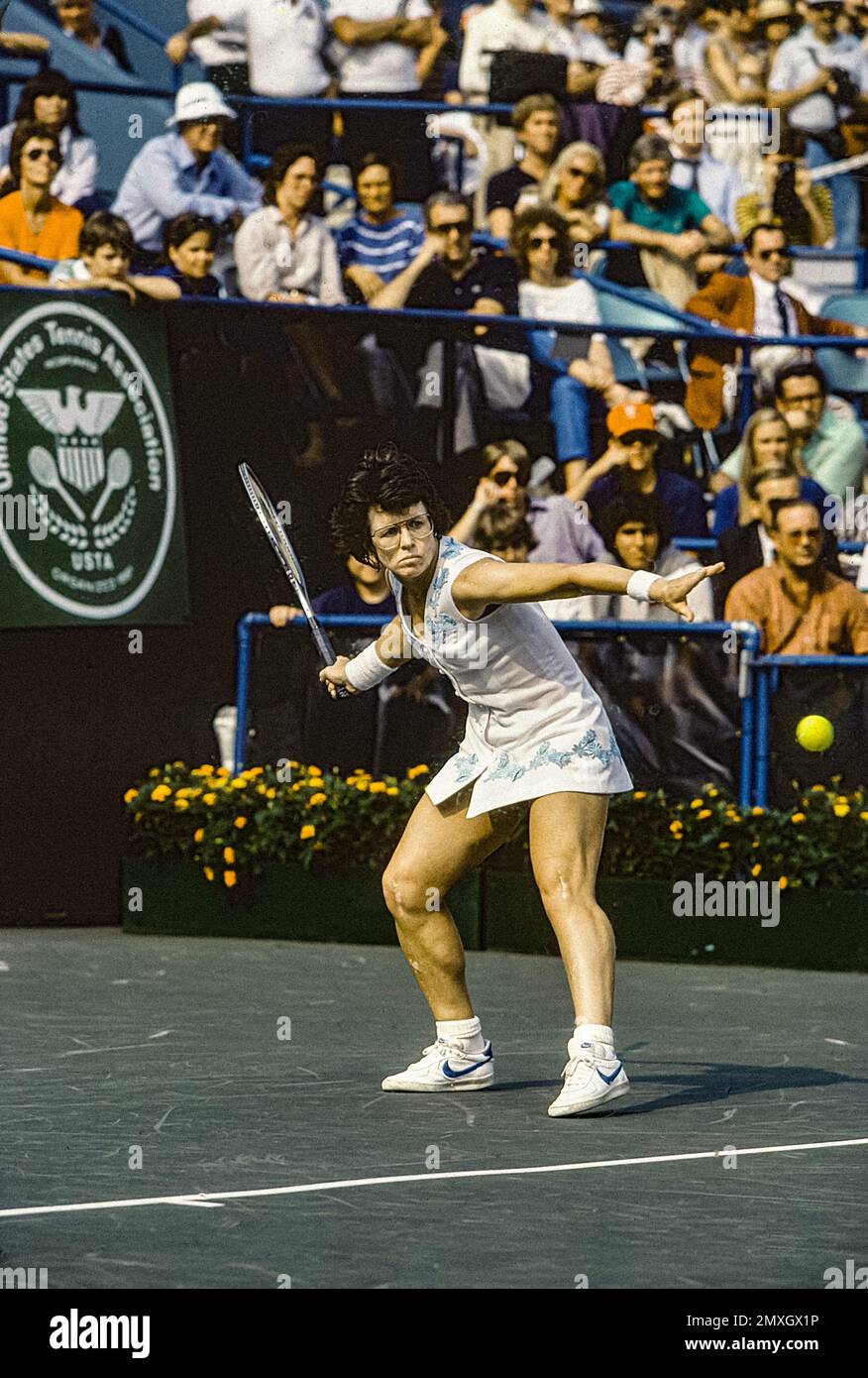 Billy Jean King (USA) competing in the 1982 US Open Tennis Stock Photo ...