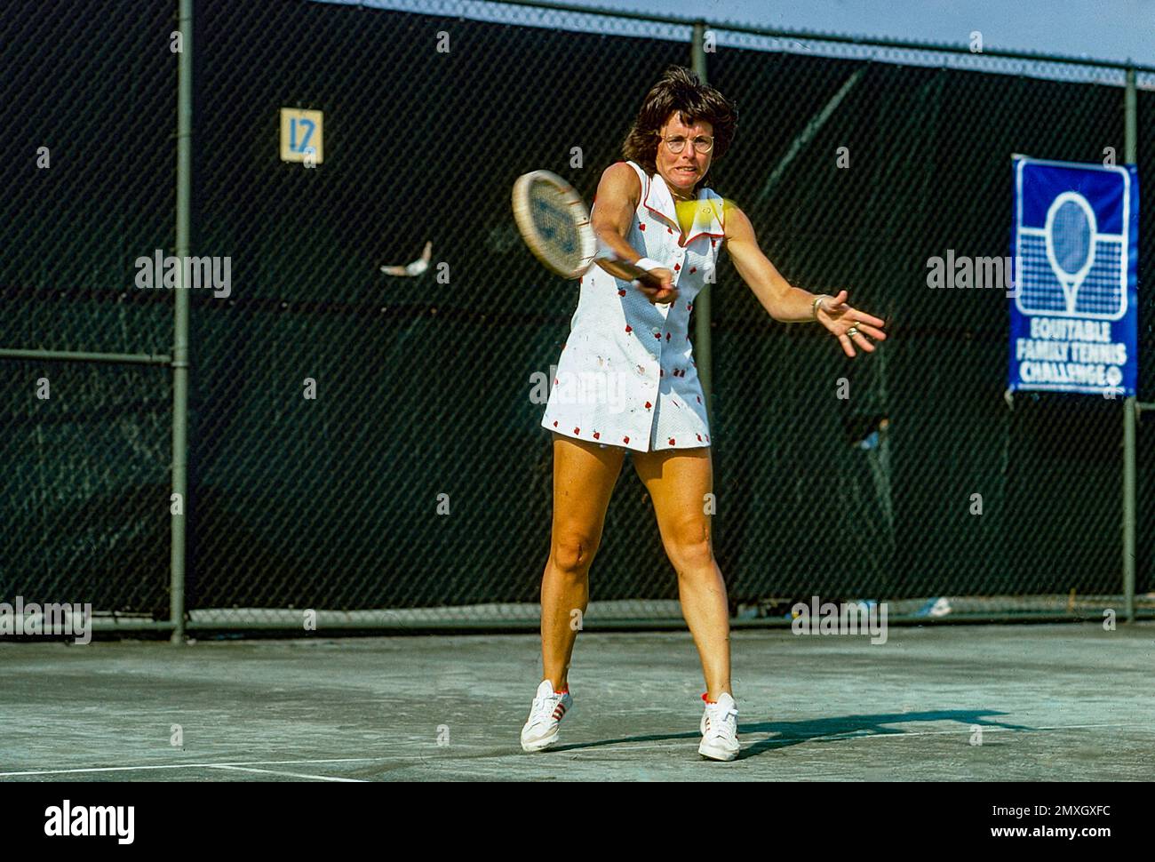Billy Jean King (USA) competing in the 1977 US Open Tennis Stock Photo ...