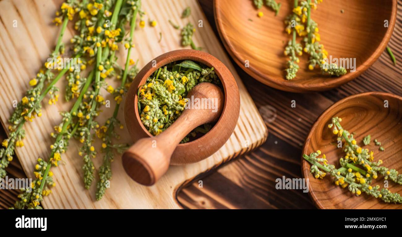 Black powder mortars hi-res stock photography and images - Alamy