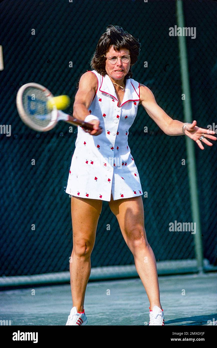 Billy Jean King (USA) competing in the 1977 US Open Tennis Stock Photo ...