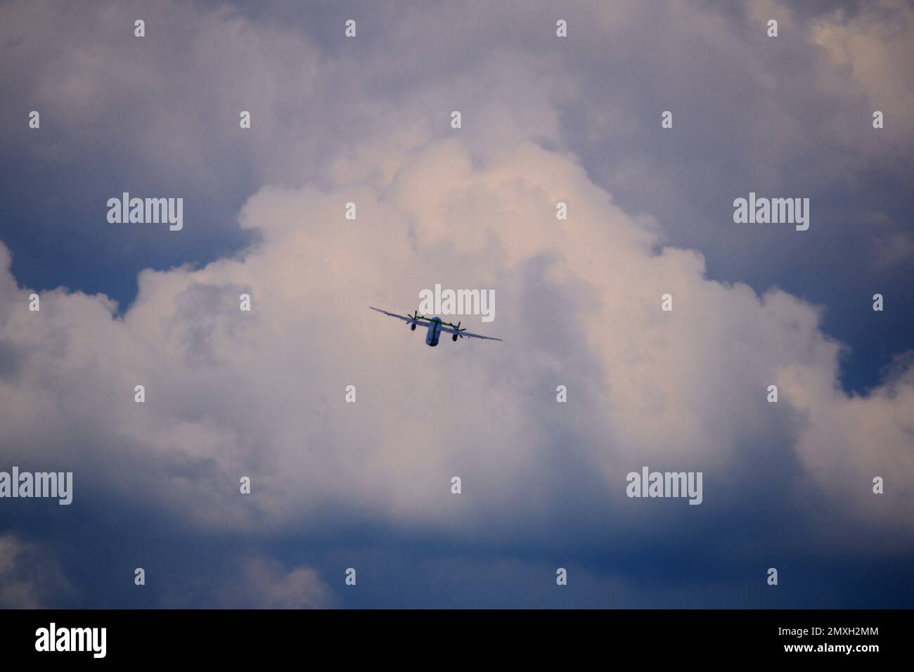 An aerial view of airplane during flight in sky Stock Photo - Alamy