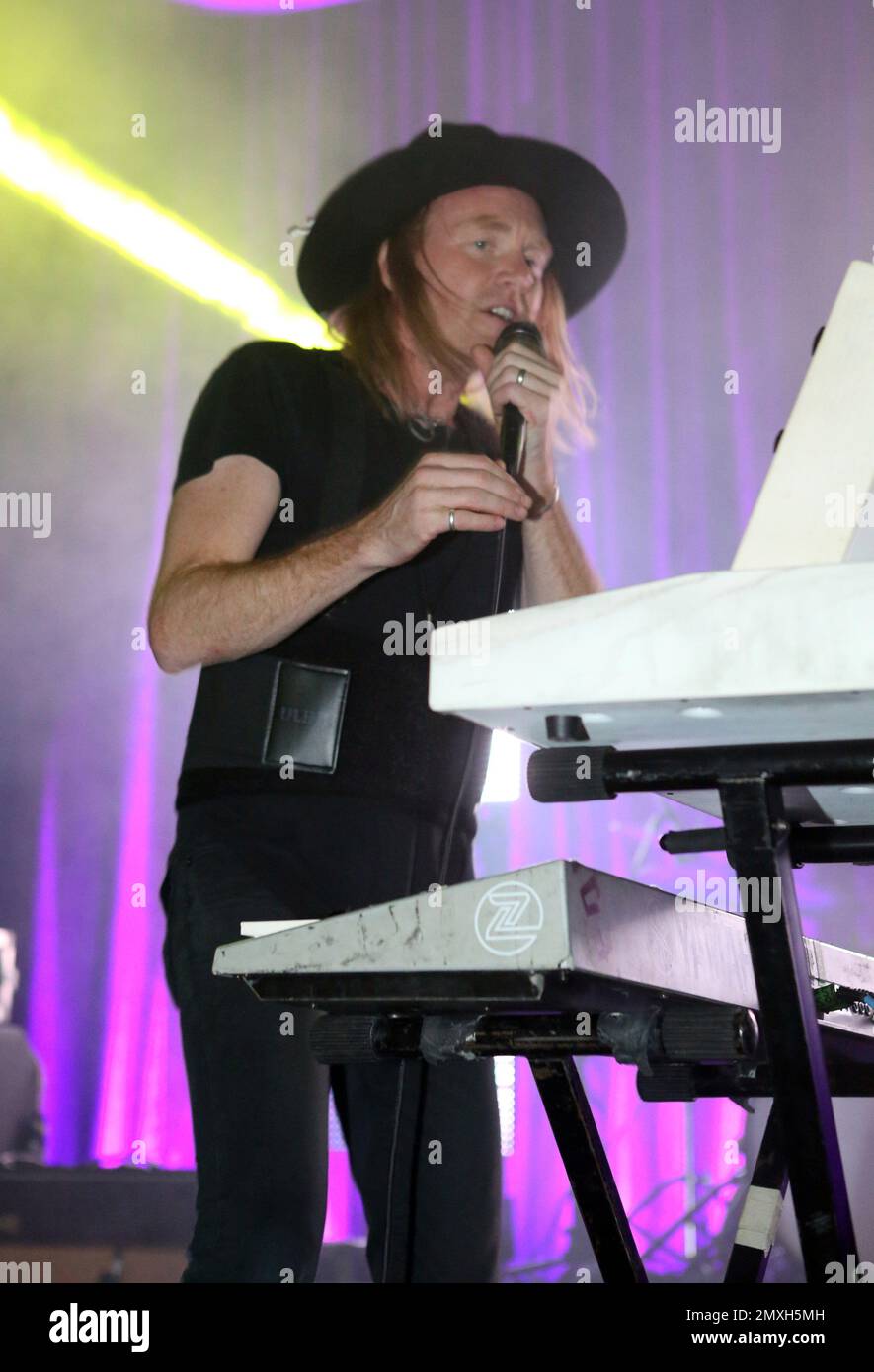 Todd Fink with The Faint performs as the opener for the Gang of Four at ...