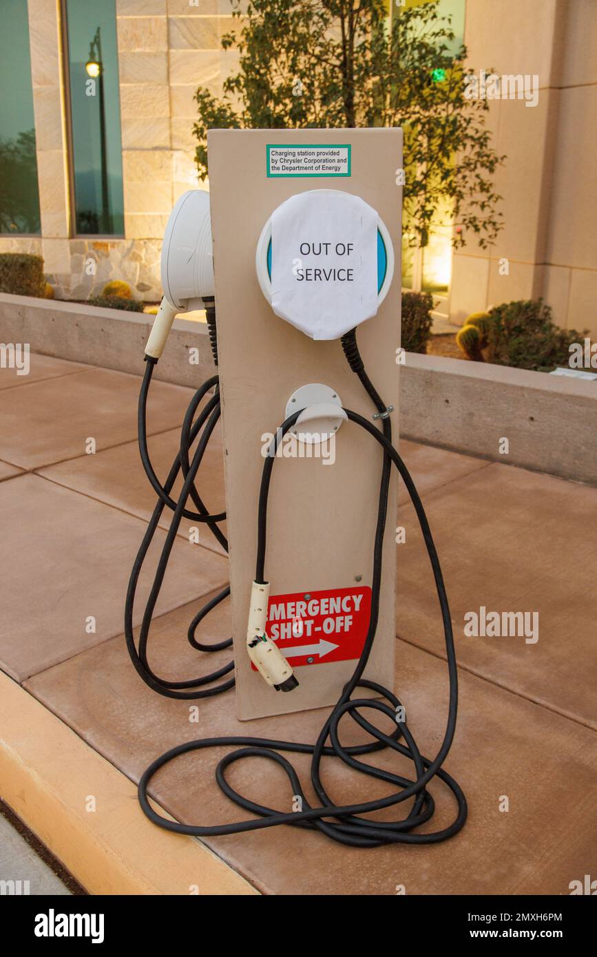 Broken ev charging station hi-res stock photography and images - Alamy
