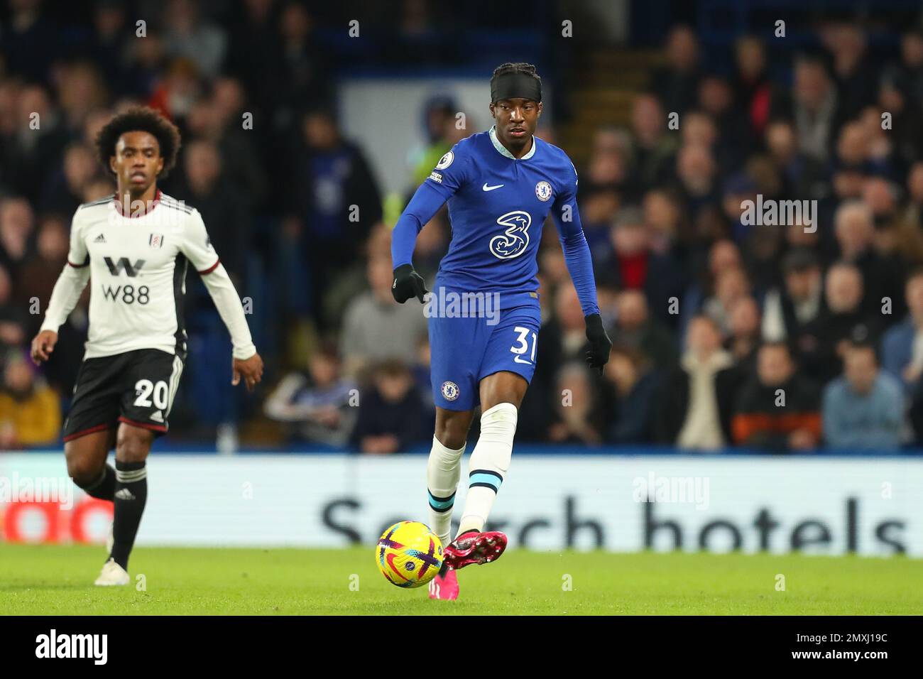 Madueke chelsea hi-res stock photography and images - Alamy