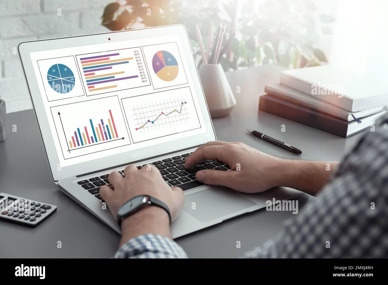Kpi image hi-res stock photography and images - Alamy