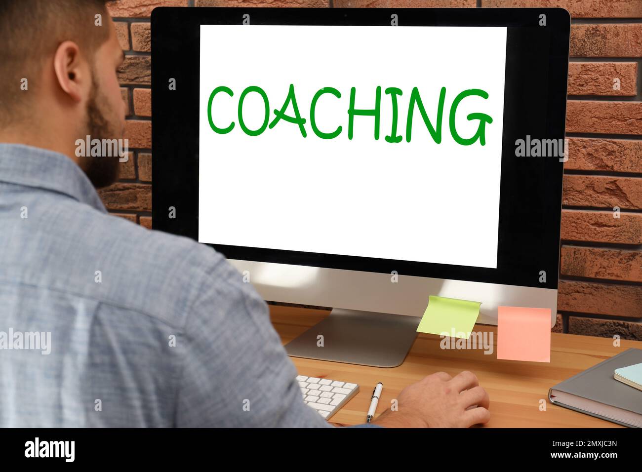 Online coaching and mentoring hi-res stock photography and images - Alamy