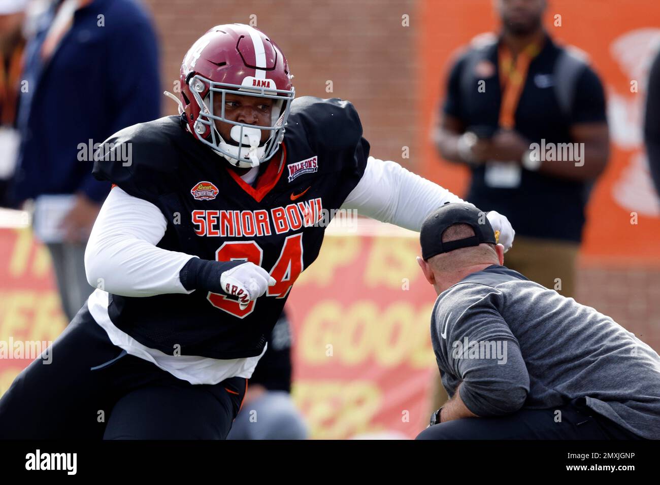 American defensive lineman DJ Dale of Alabama runs drills during ...