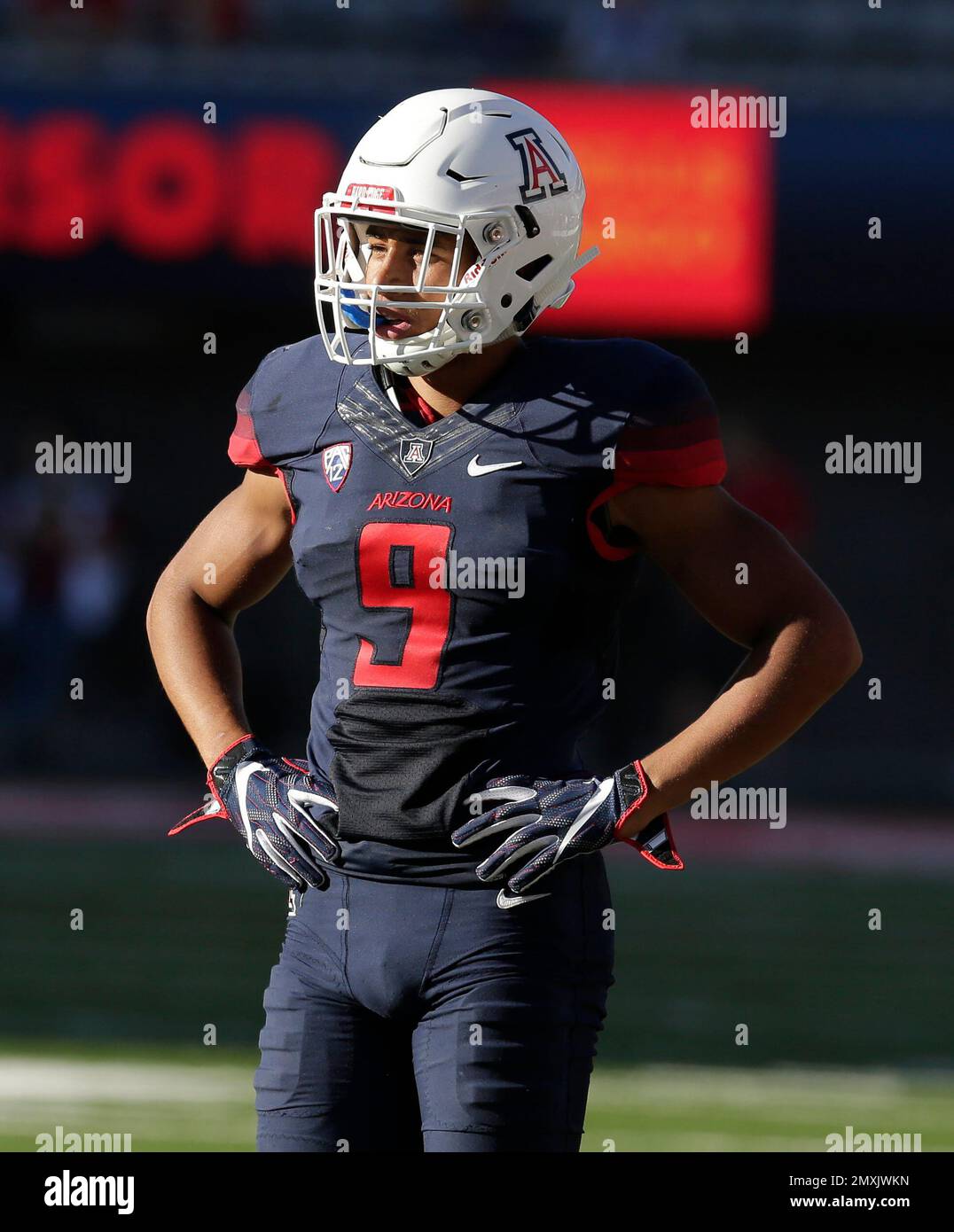 Arizona wide receiver Tony Ellison (9) during the second half of an ...