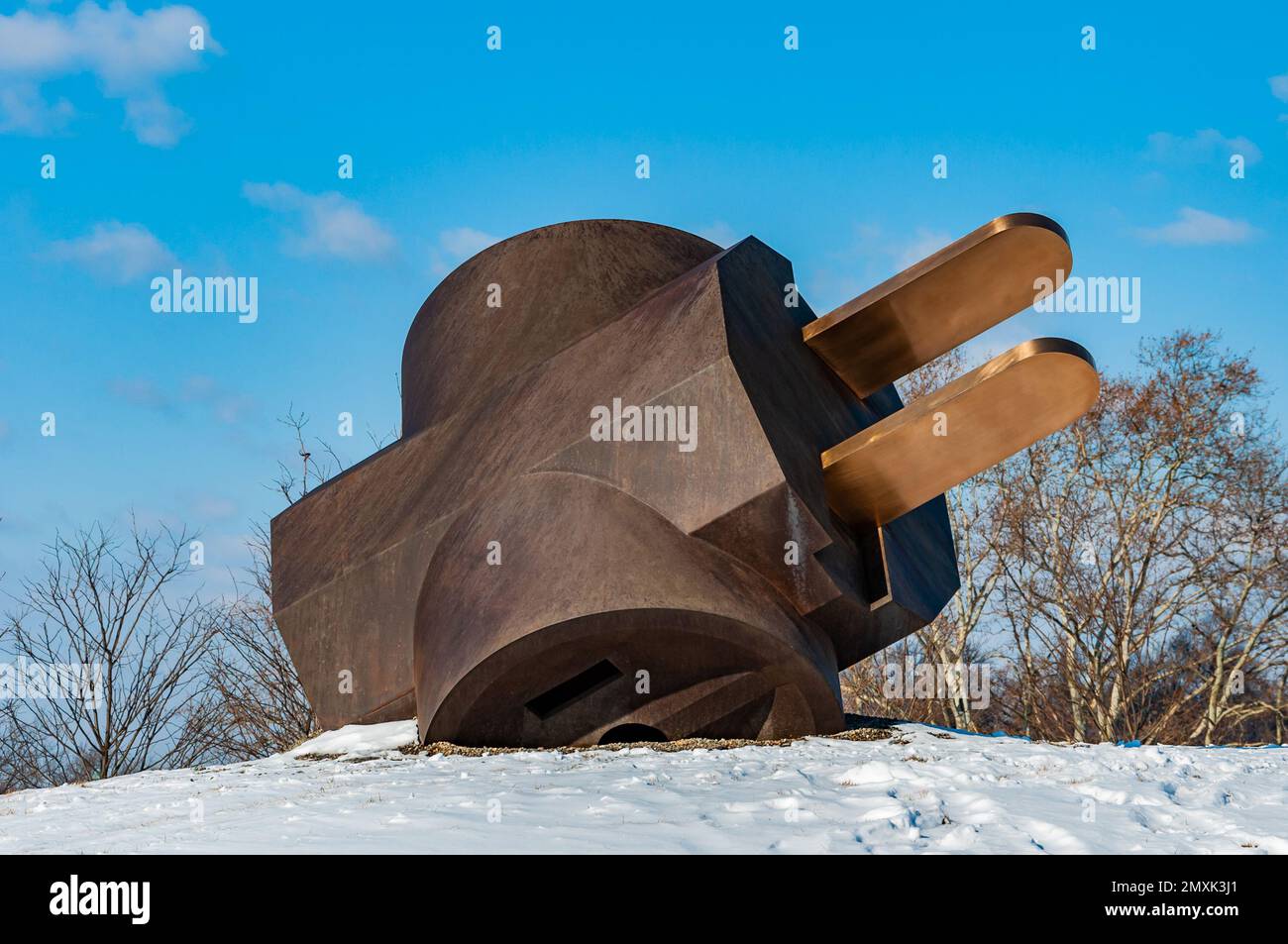 Three way electrical plug sculpture hi-res stock photography and images ...