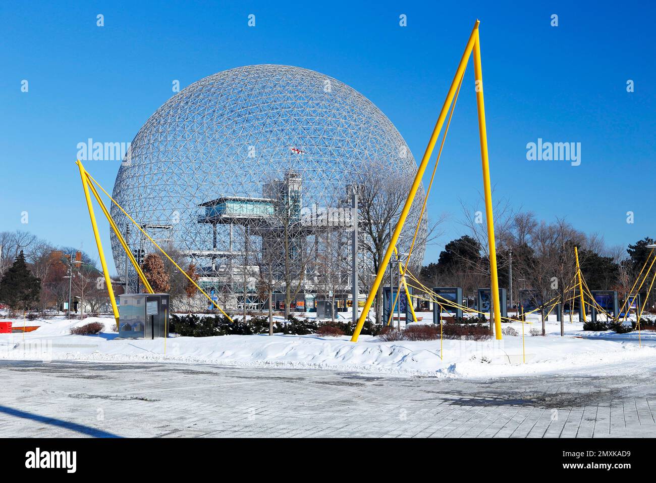 Montreal quebec canada dome hi-res stock photography and images - Alamy