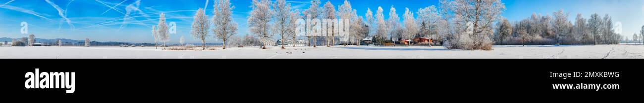 Winter landscape, panorama, snow, ice, Chiemsee, Bavaria, Germany ...