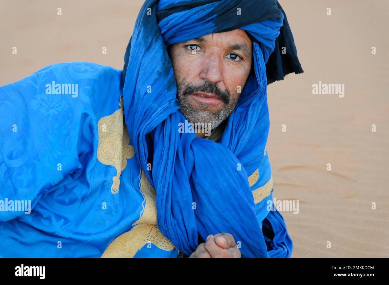 Portrait tuareg man morocco hi-res stock photography and images - Alamy