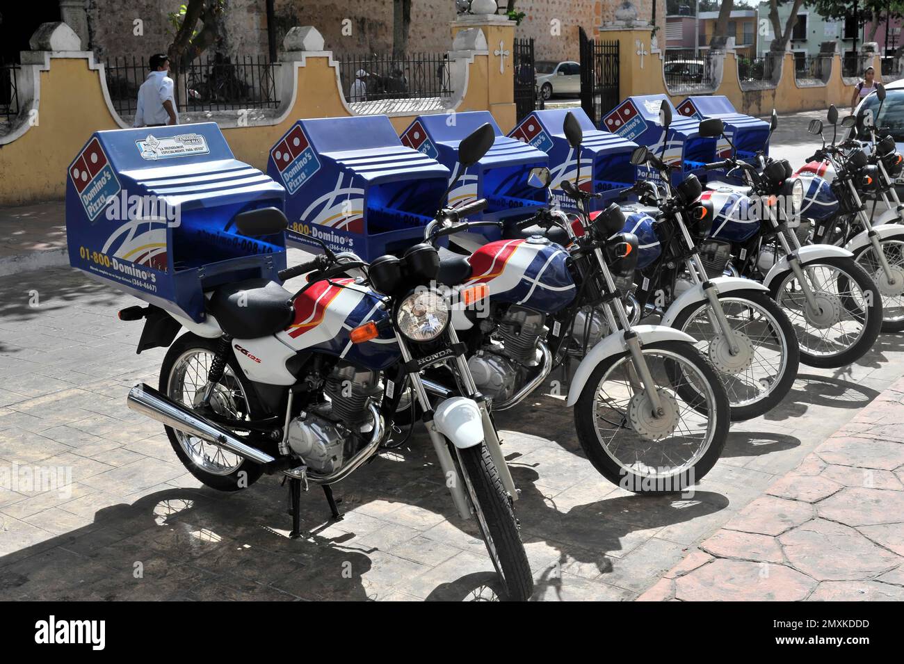 Motorbikes from Pizza Service, at Plaza Mayor, Merida, Yucatan, Mexico ...