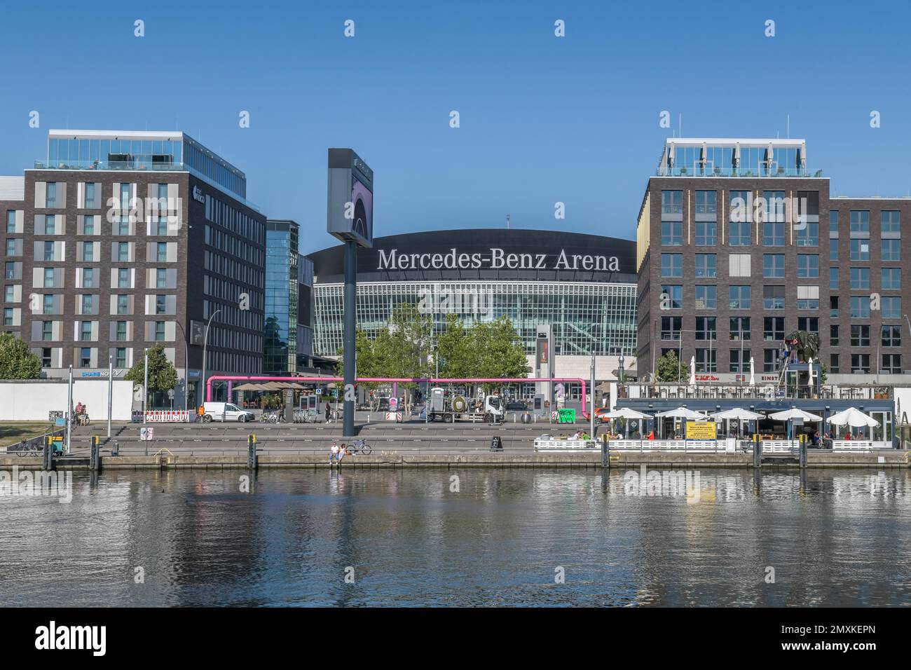 Mercedesplatz hi-res stock photography and images - Alamy