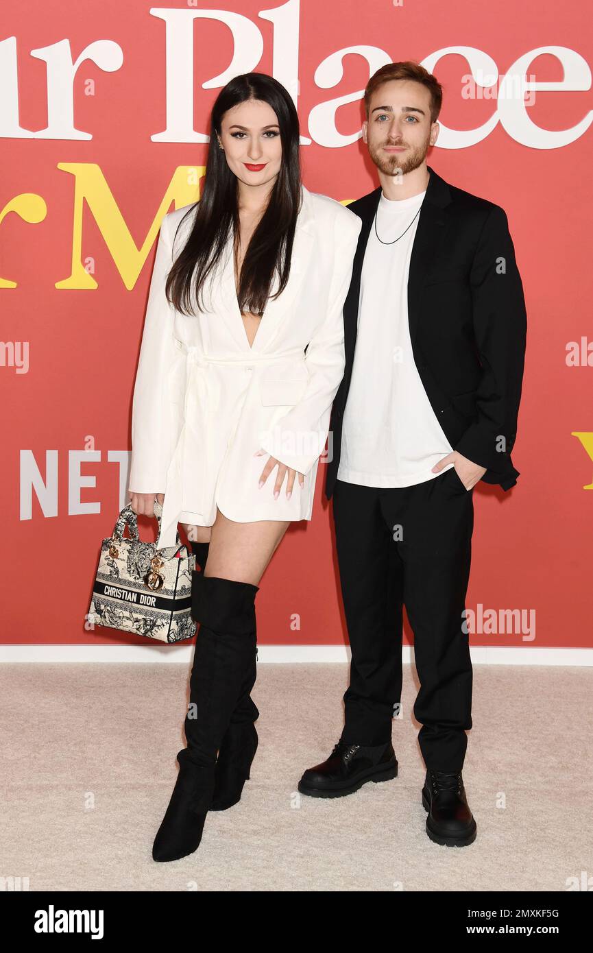 LOS ANGELES, CALIFORNIA - FEBRUARY 02: (L-R) Lexi Cohen and Austin ...