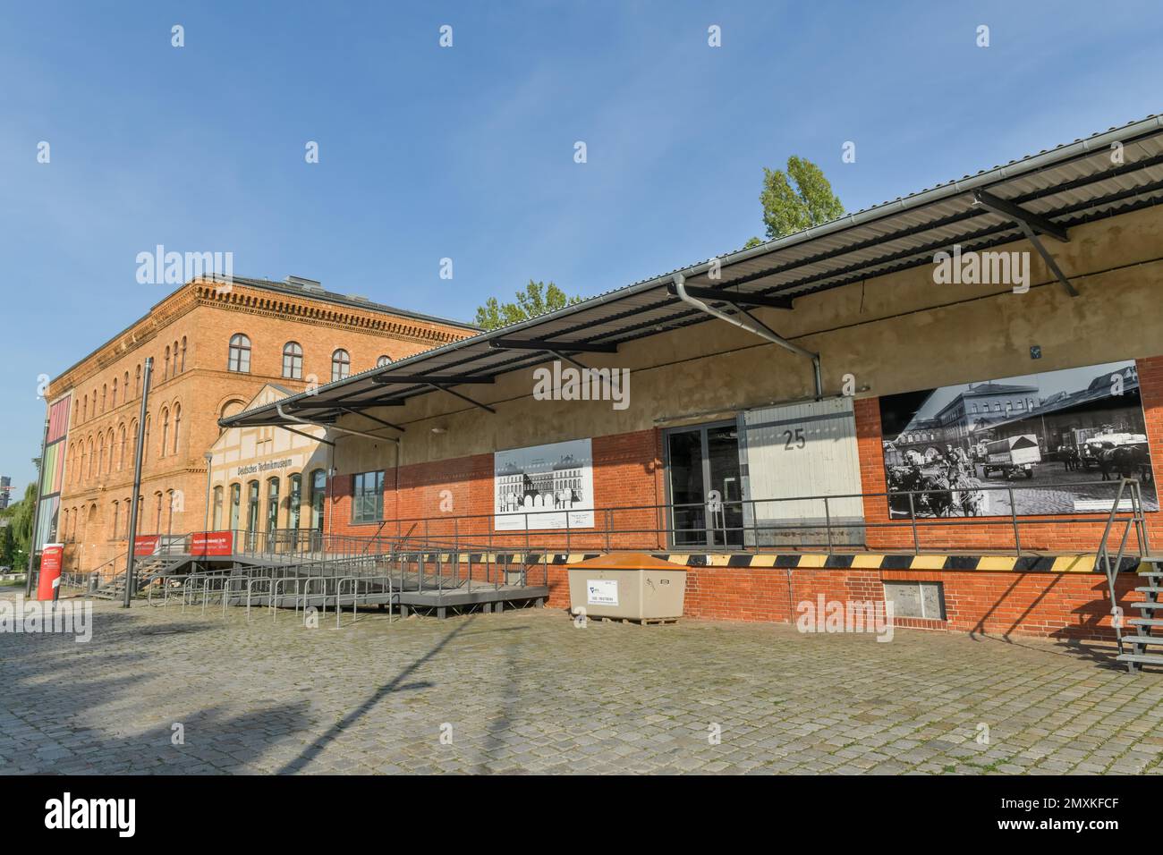 Shed, Loading Street, German Museum of Technology, Gleisdreieck ...