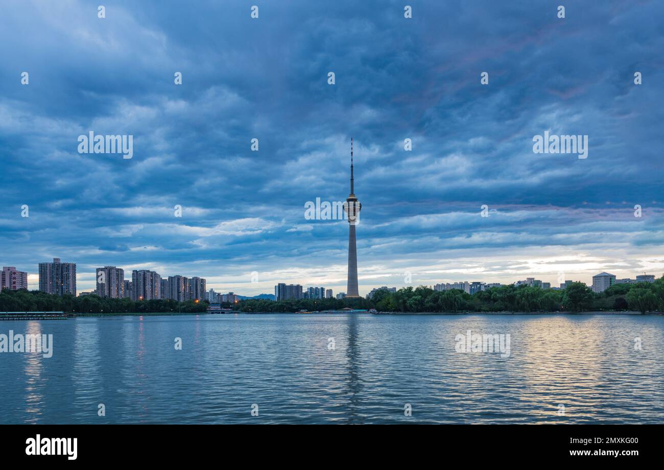 Yuyuantan park beijing park hi-res stock photography and images - Alamy