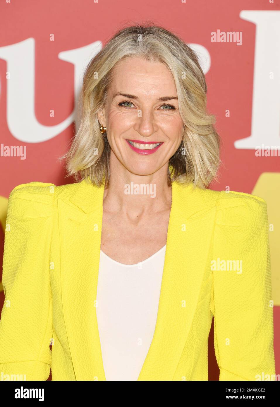 LOS ANGELES, CALIFORNIA - FEBRUARY 02: Ever Carradine attends the world ...