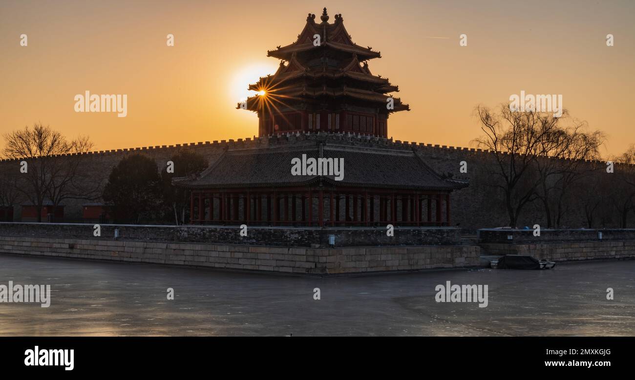 Ridge turrets hi-res stock photography and images - Alamy