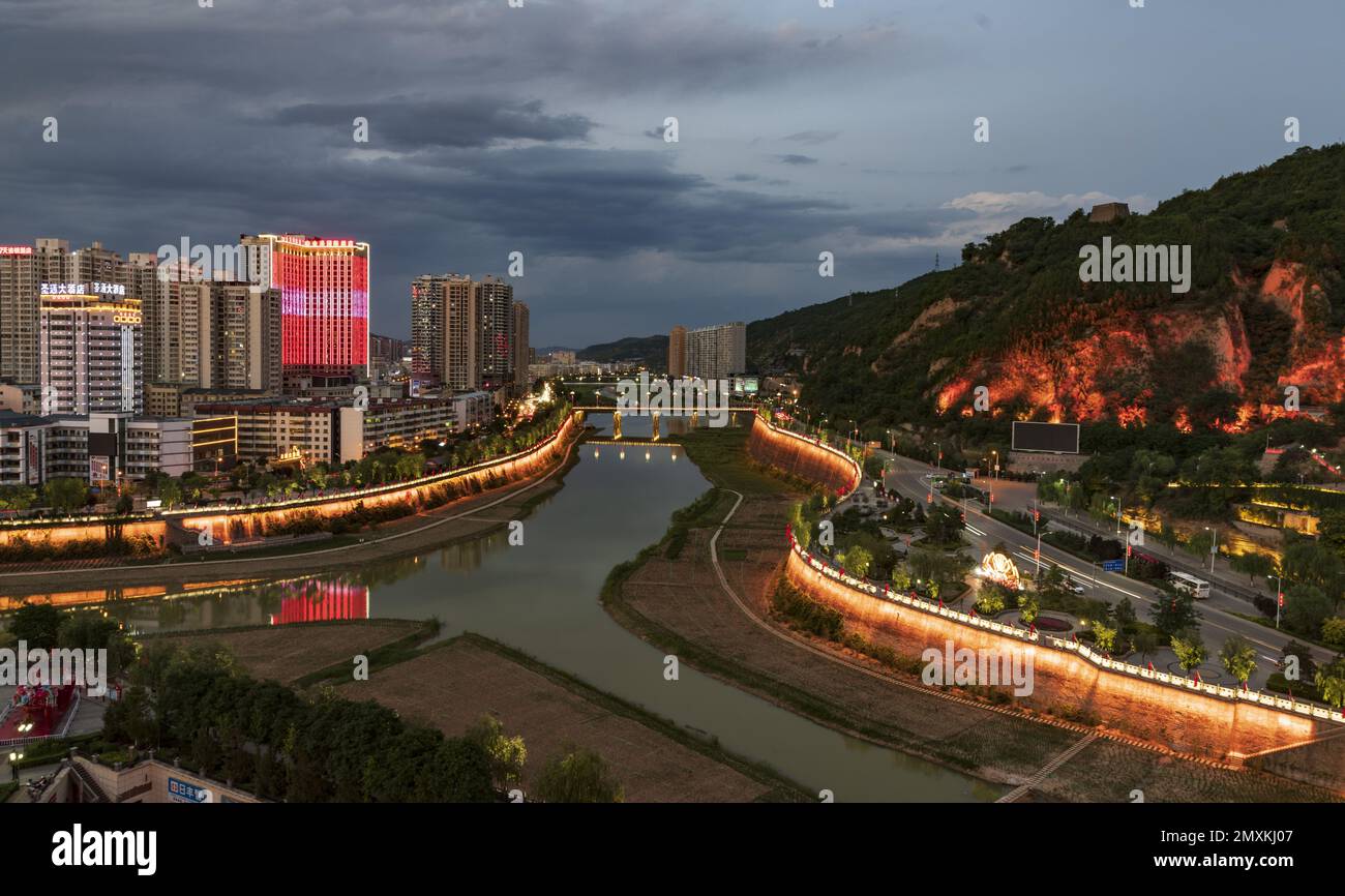 Yan 'an forever yan bridge at night Stock Photo - Alamy