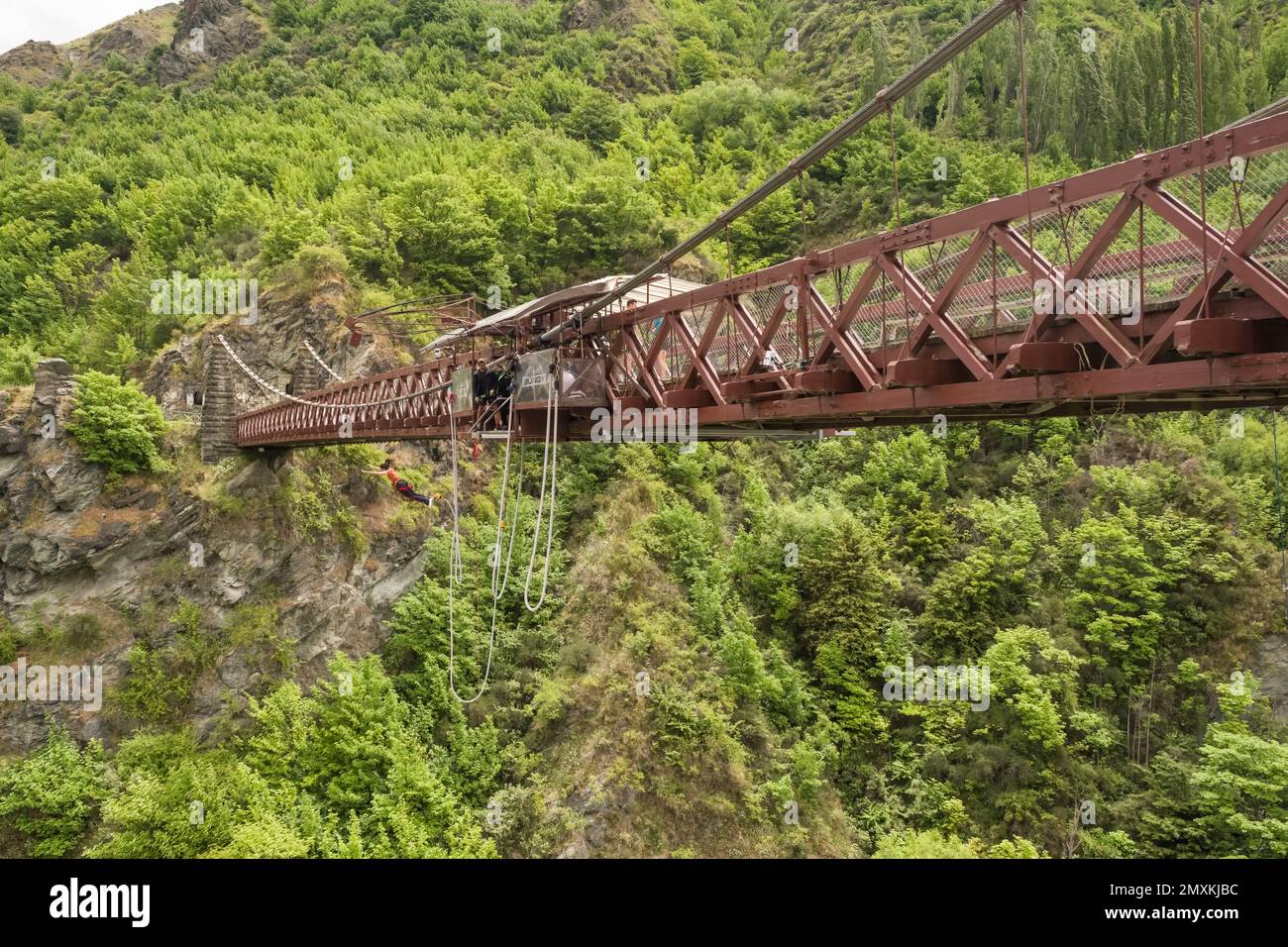 Kawarau Bridge, Queenstown, New Zealand - 20th December 2022: A bungy ...