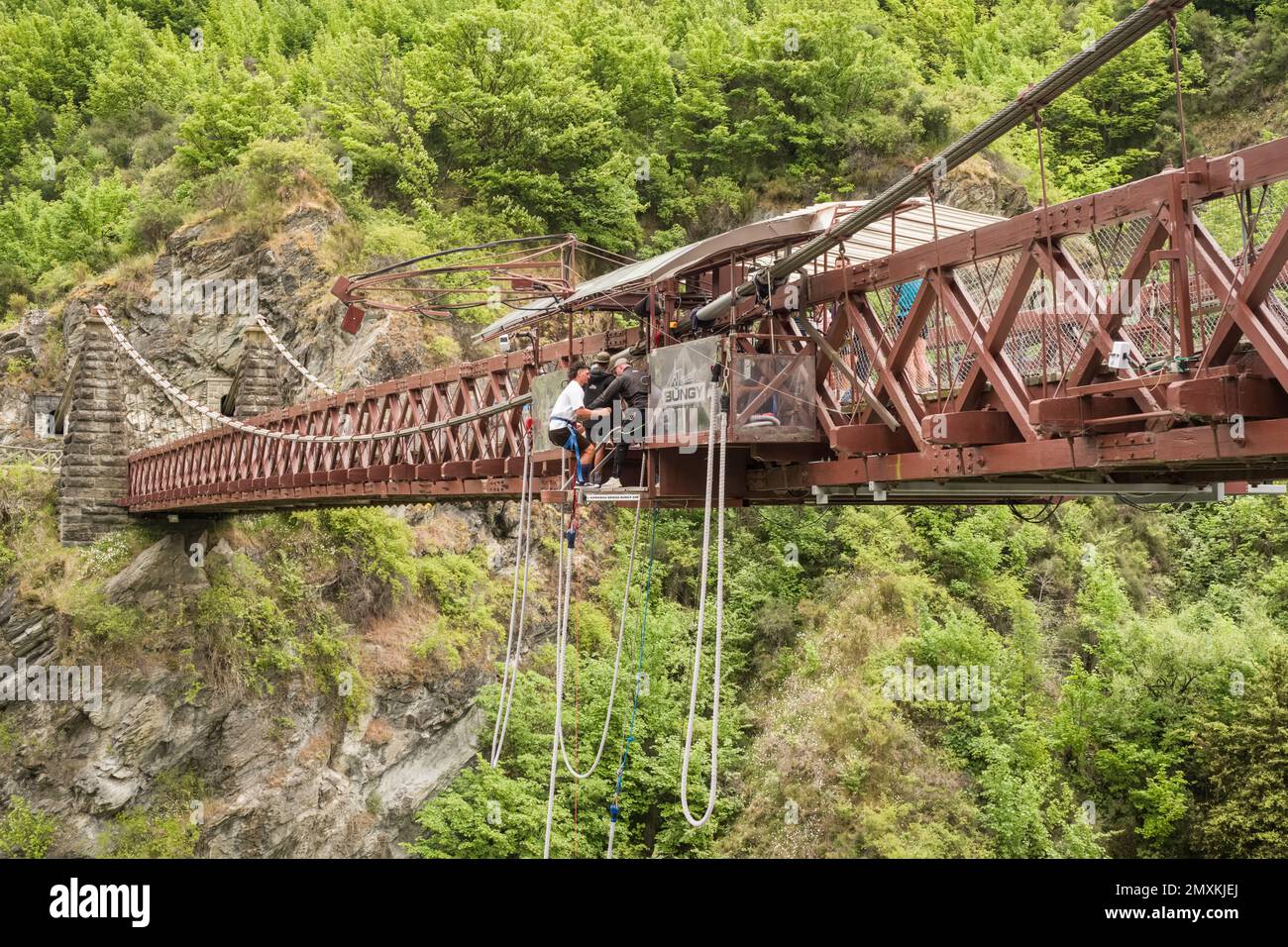 Kawarau Bridge, Queenstown, New Zealand - 20th December 2022: A bungy ...
