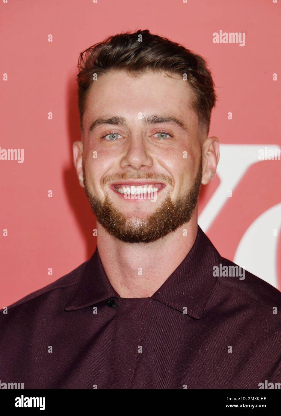LOS ANGELES, CALIFORNIA - FEBRUARY 02: Harry Jowsey attends the world ...
