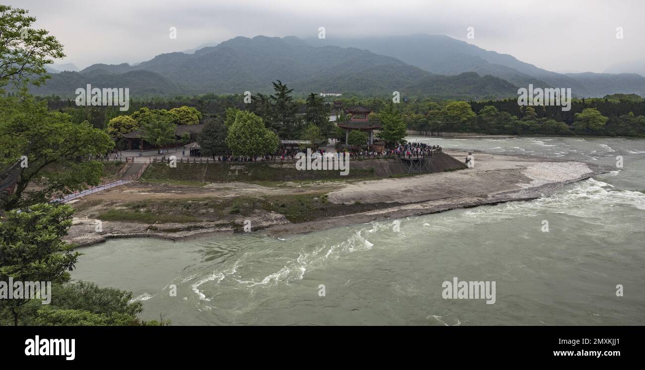 Chengdu landmarks hi-res stock photography and images - Alamy