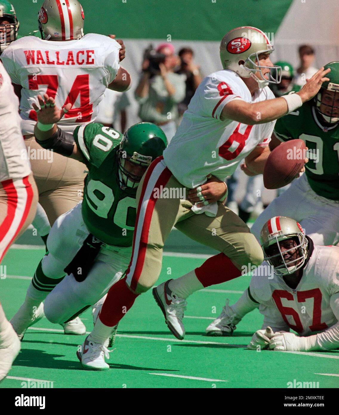 FILE - In this Sept. 20, 1992, file photo, New York Jets defensive end ...