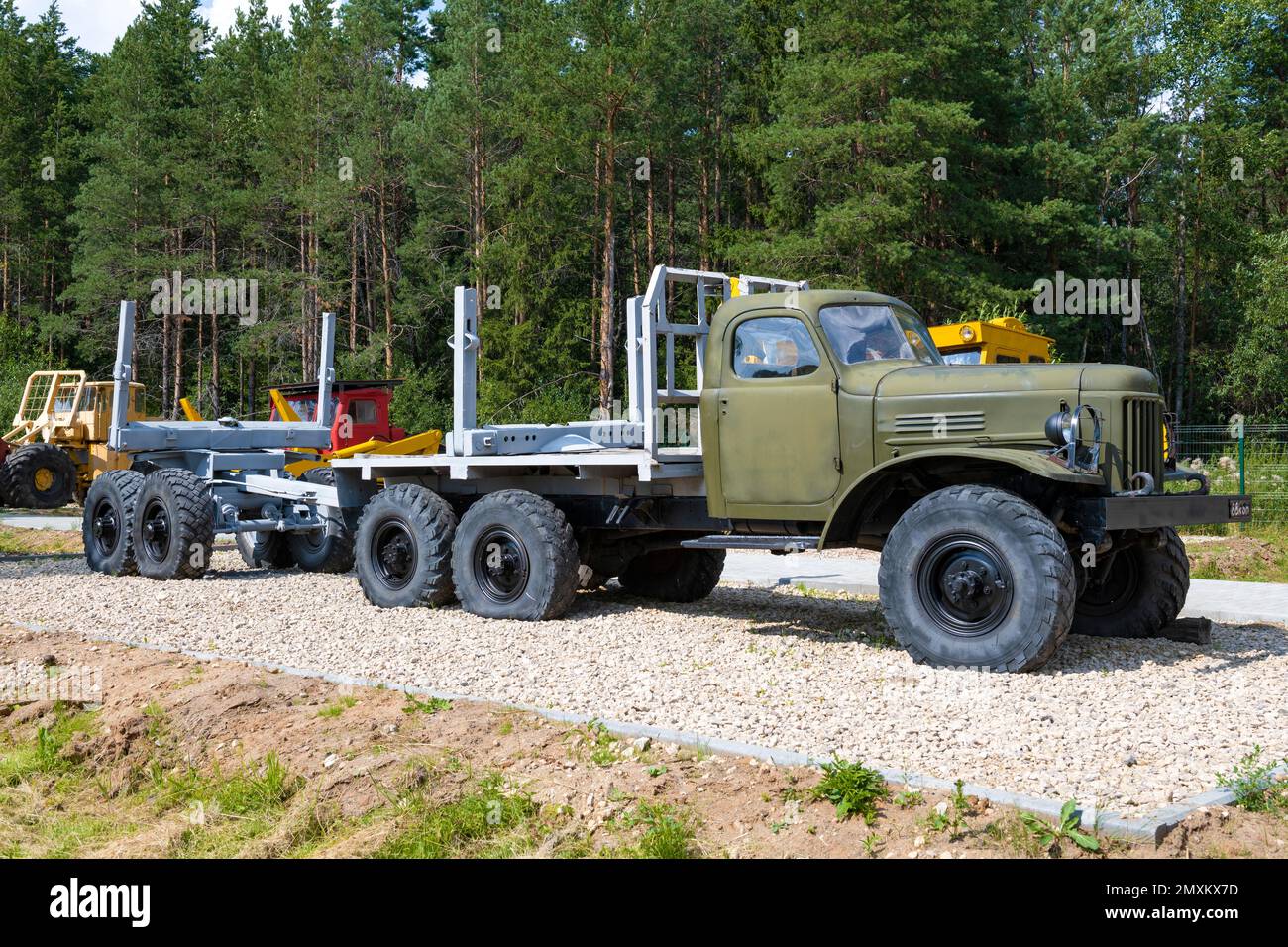 Timber carrier hi-res stock photography and images - Alamy