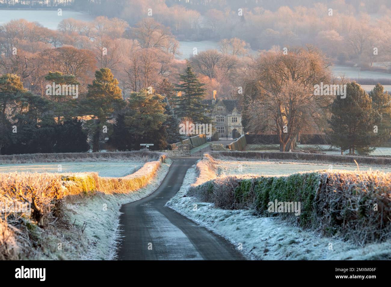 Upper slaughter manor hi-res stock photography and images - Alamy