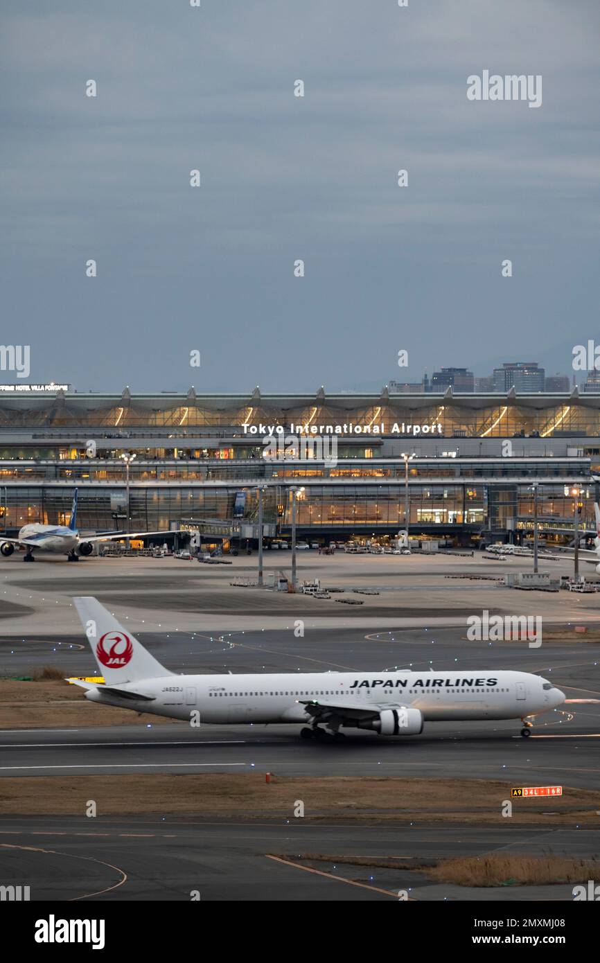 Tokyo, Japan. 2nd Feb, 2023. A Japan Airlines Boeing planes taxiing at ...