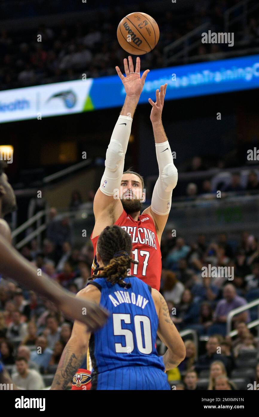 New Orleans Pelicans center Jonas Valanciunas (17) shoots in front of ...