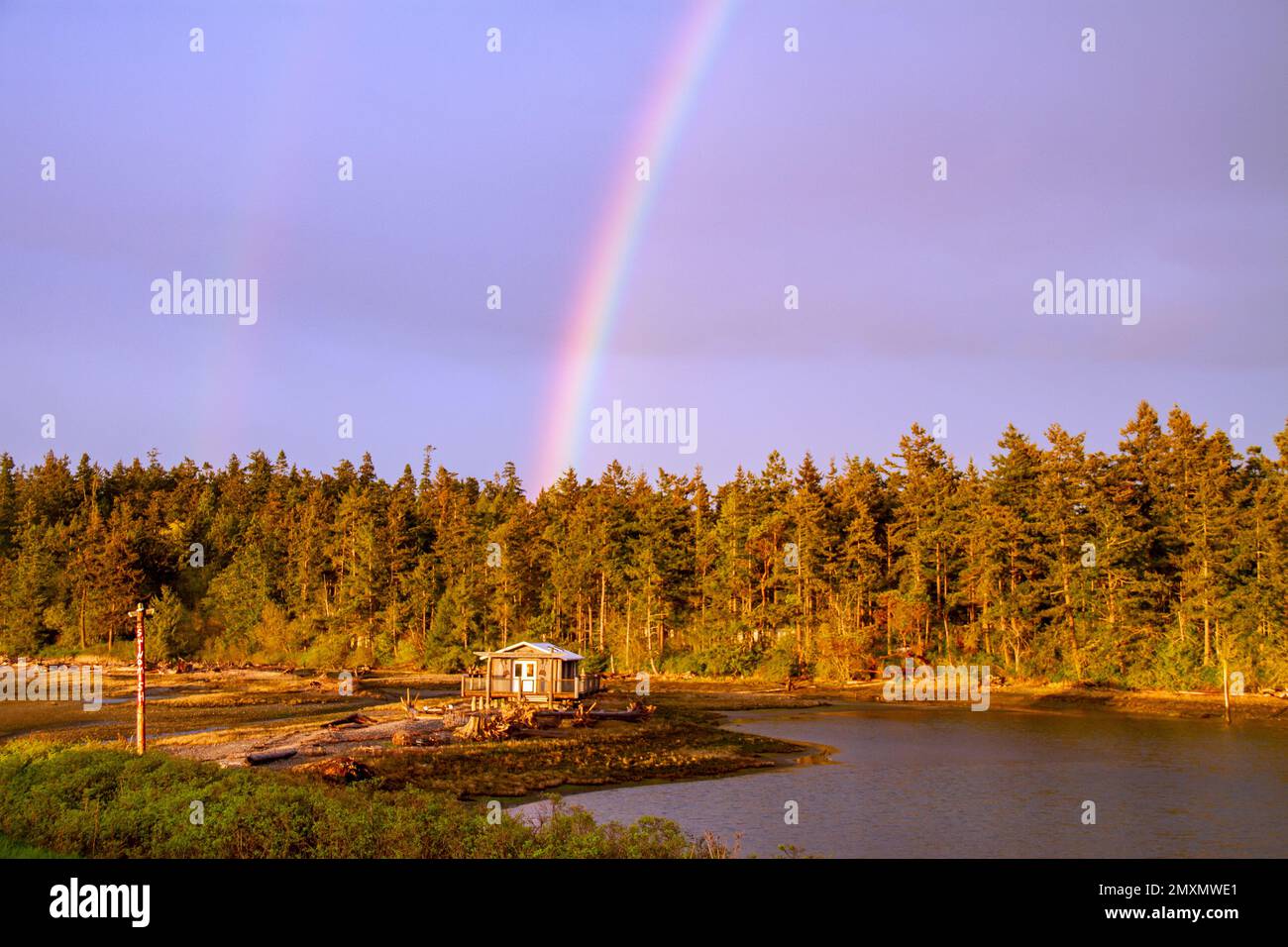 Natural rainbow hi-res stock photography and images - Alamy