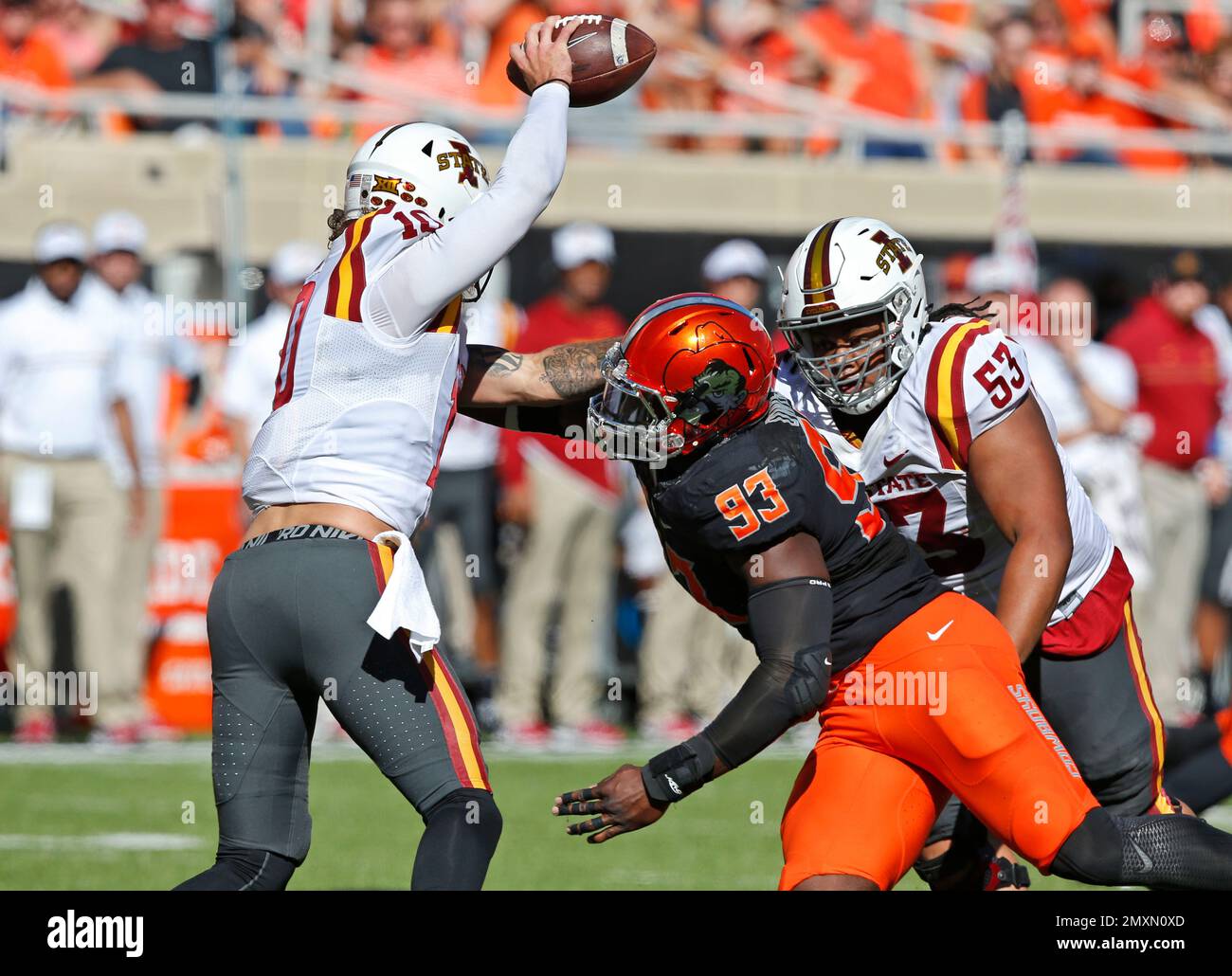 Oklahoma State defensive end Jarrell Owens (93) pressures Iowa State ...