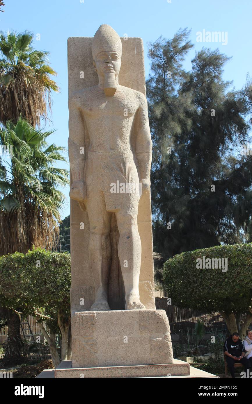 Statue of Rameses II in Mit Rahina Museum Stock Photo - Alamy