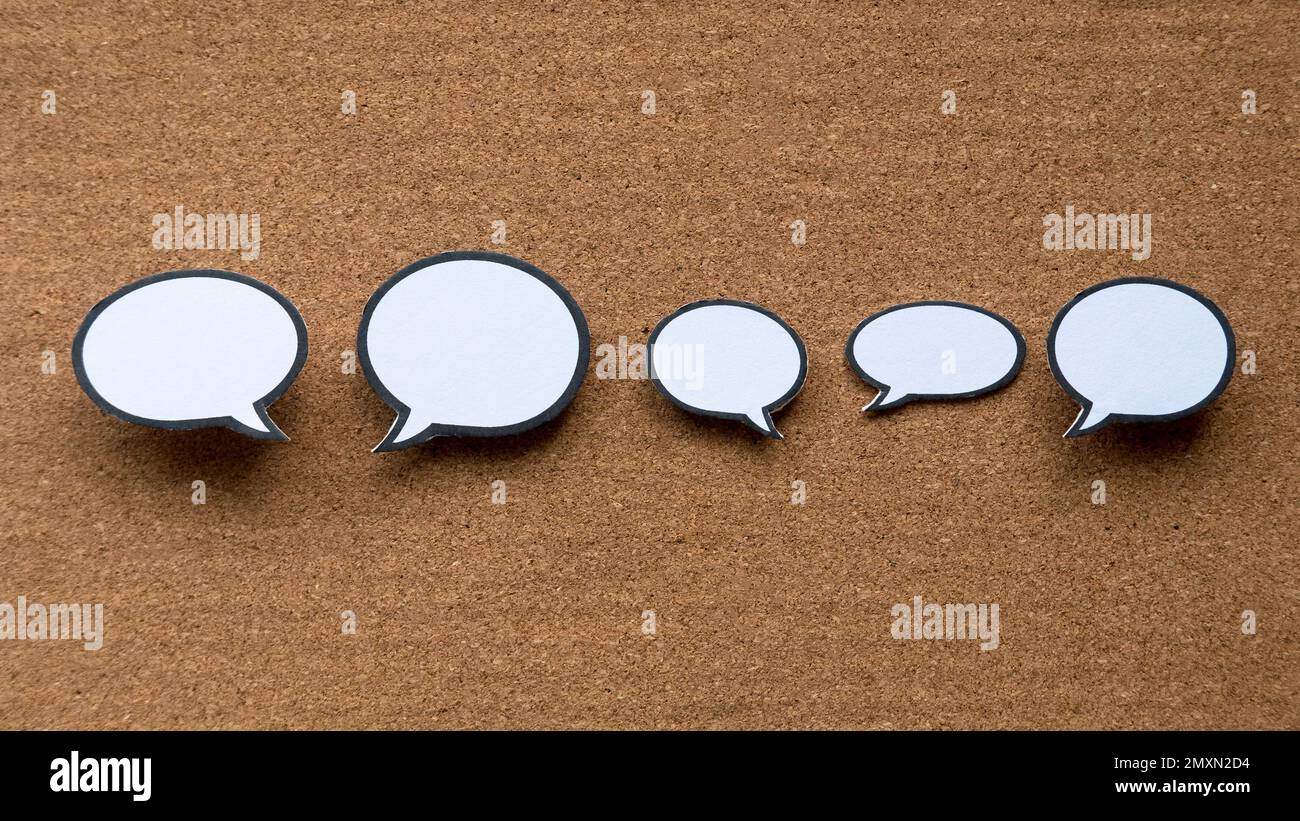 Speech talk outline symbol hi-res stock photography and images - Alamy