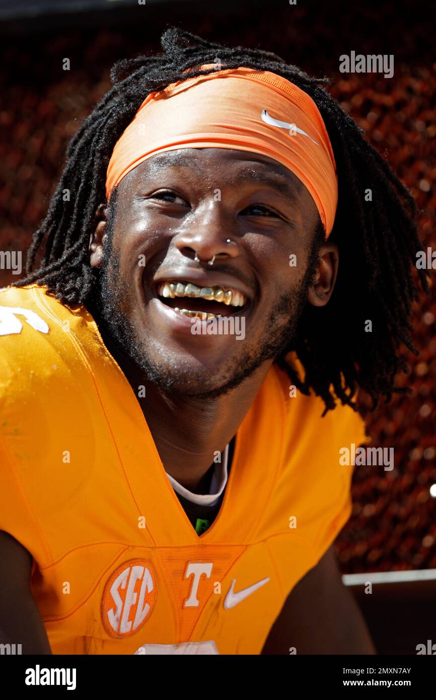 FILE - In this Sept. 17, 2016, file photo, Tennessee running back Alvin ...