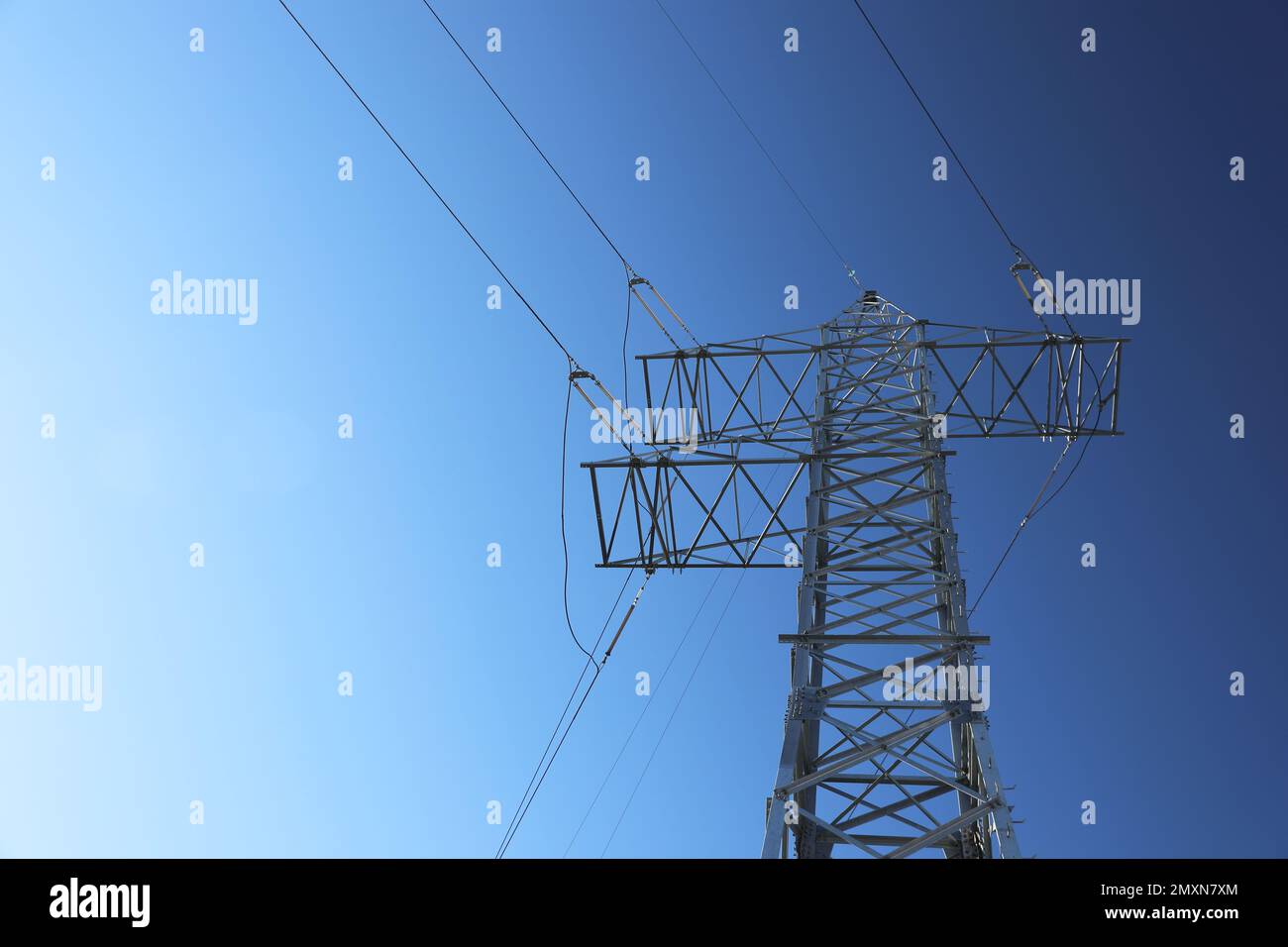 Modern factory and low angle hi-res stock photography and images - Alamy
