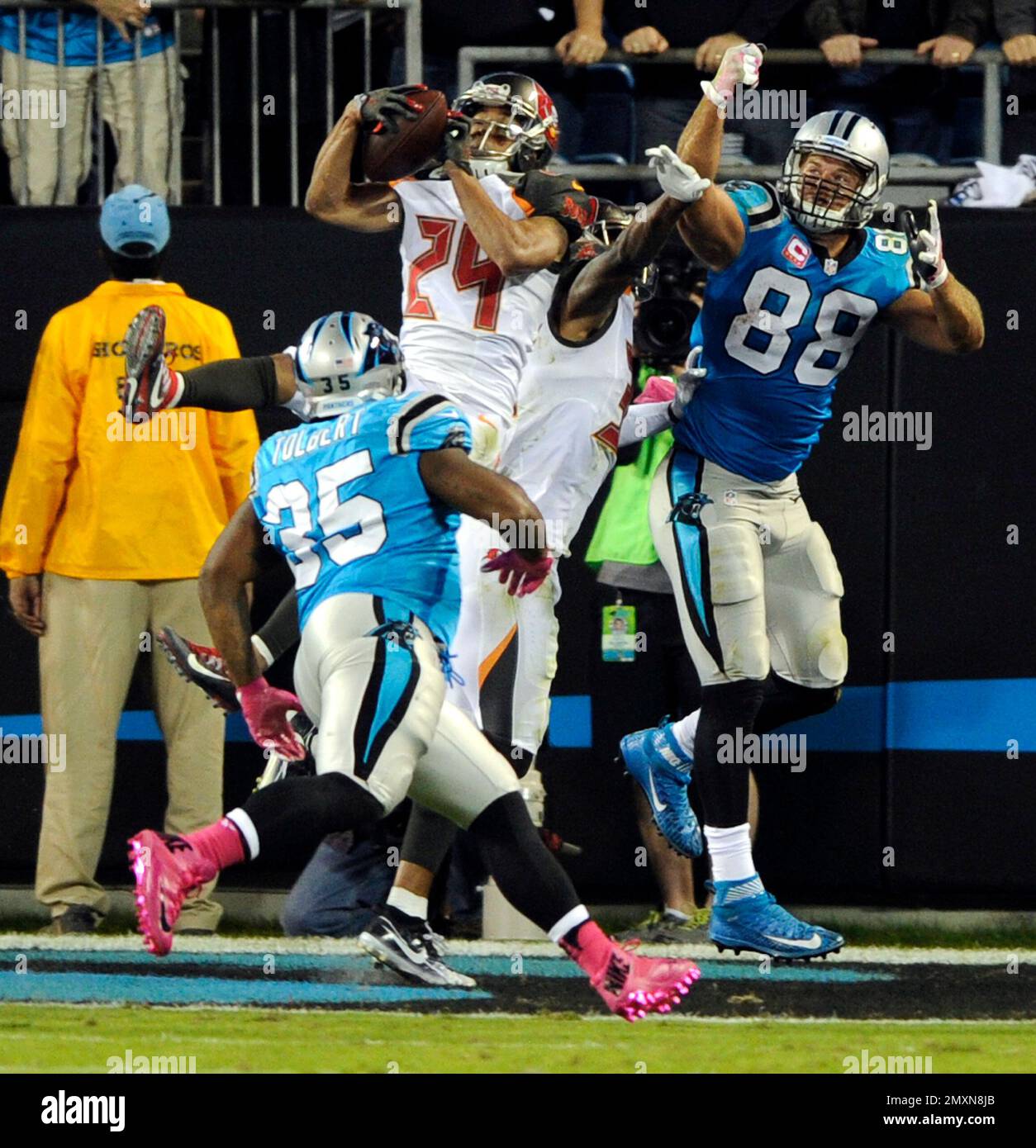 Tampa Bay Buccaneers' Brent Grimes (24) intercepts a pass intended for ...