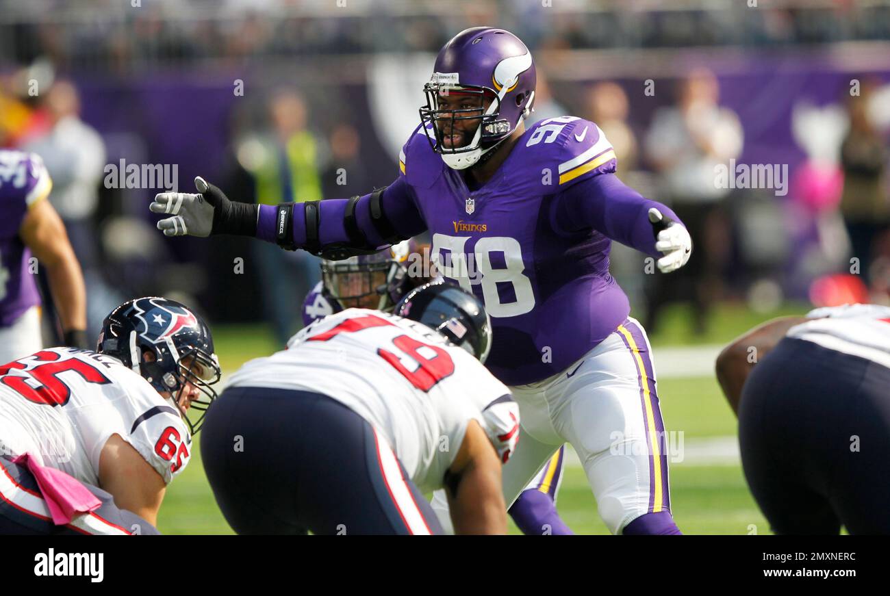 Minnesota Vikings defensive tackle Linval Joseph gets set on the line ...