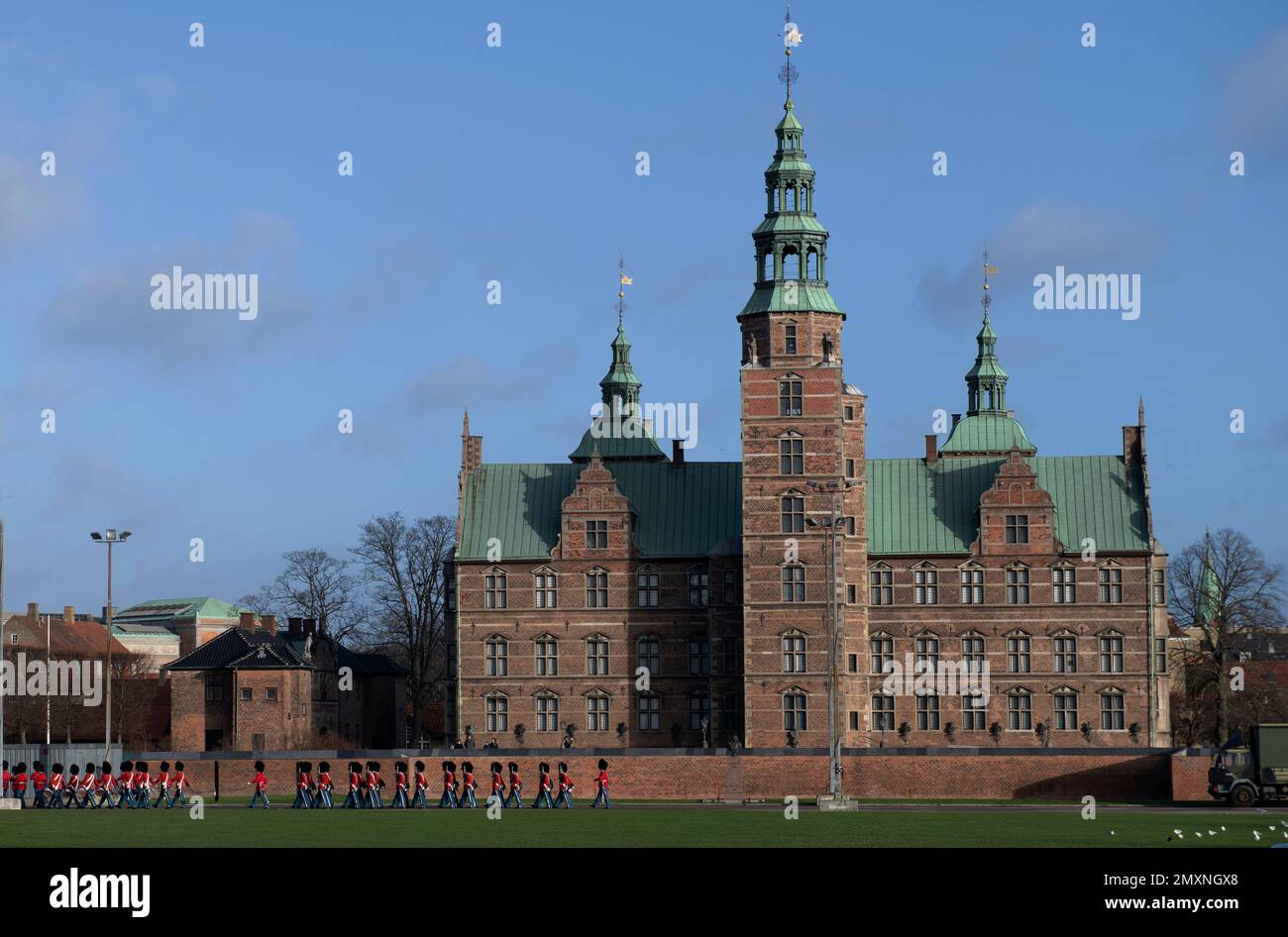 Changing of the Danish Royal Guards, Rosenborg Castle, Copenhagen ...