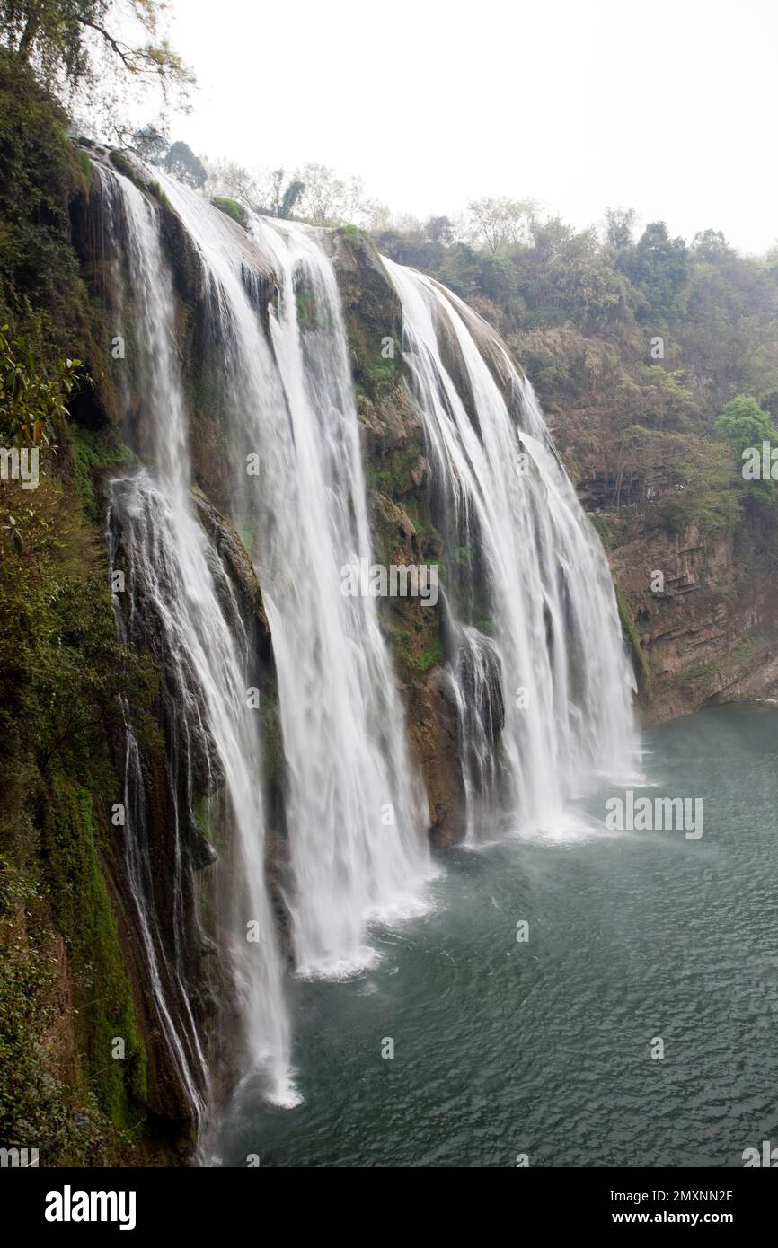 Huangguoshu waterfall in guizhou Stock Photo - Alamy