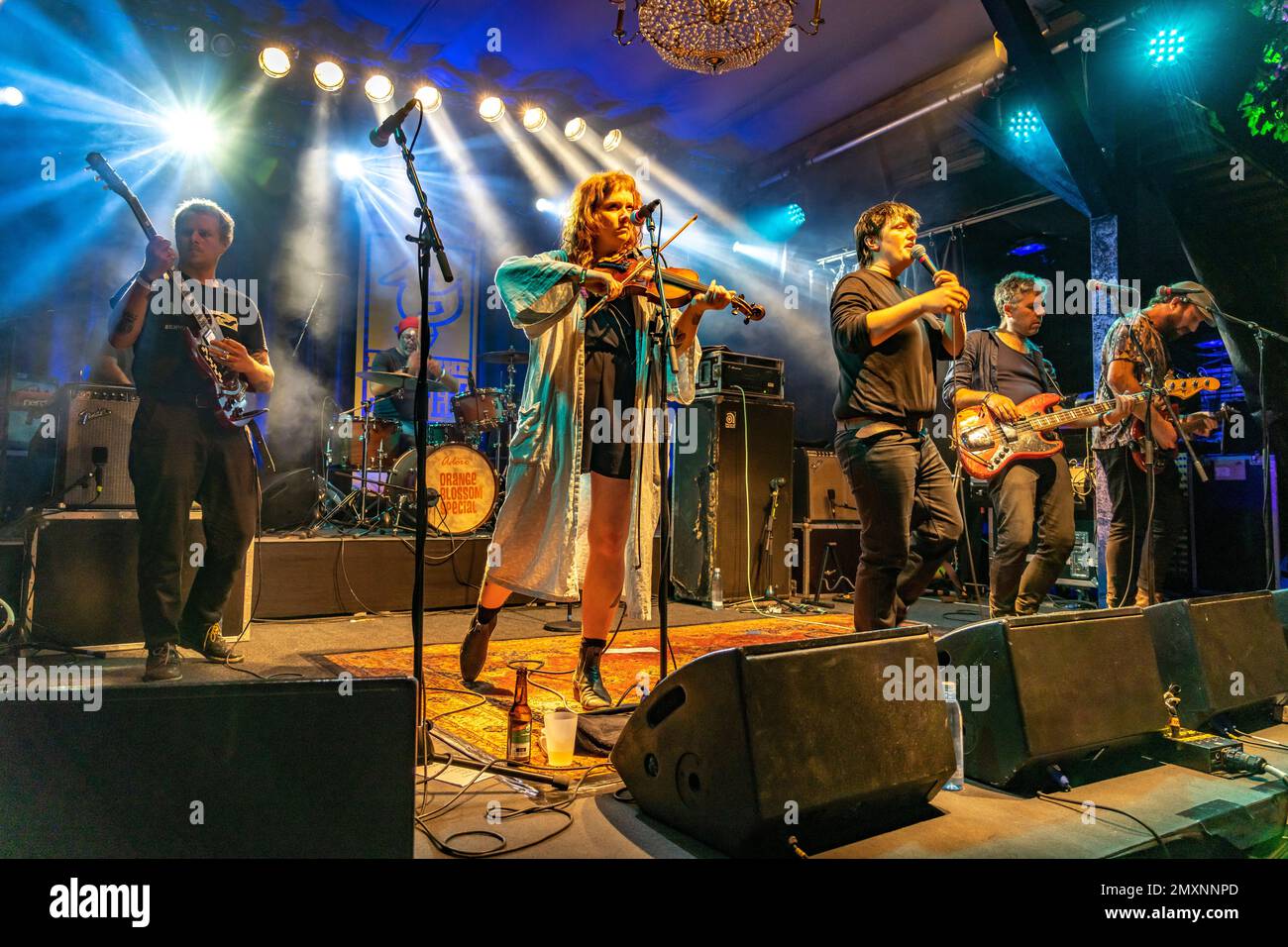 Sa alternative band hi-res stock photography and images - Alamy