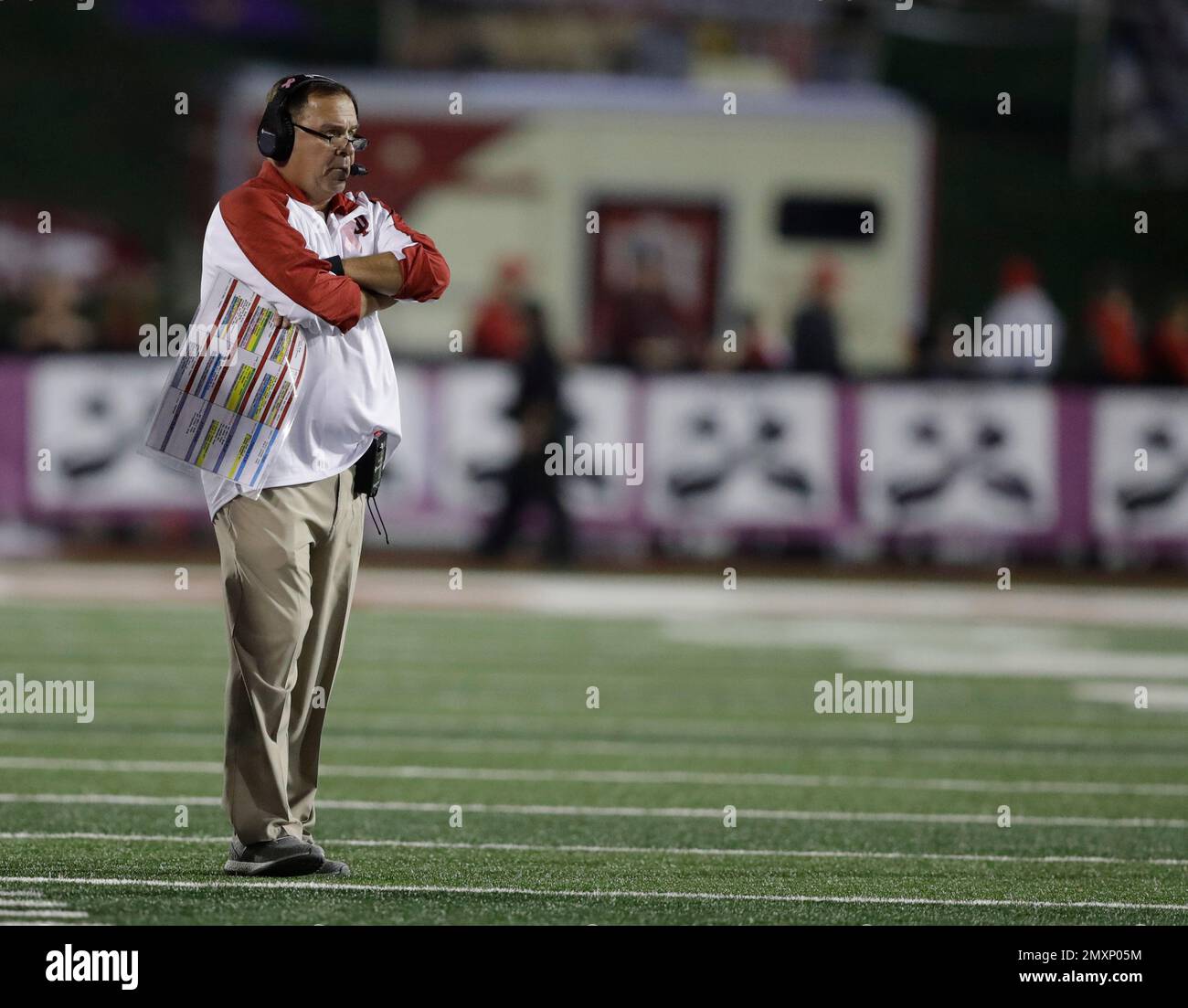 Indiana head coach Kevin Wilson watches during the second half of an ...